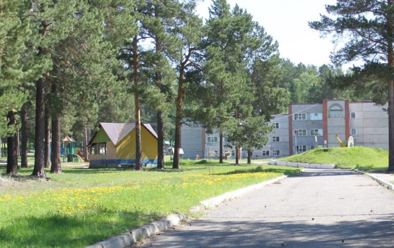Tatil altyapısı СОЦ Жарки, корпус № 3, Krasnoyarski krayı, foto