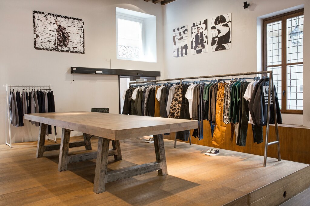 Giyim mağazası Carhartt Wip Store Verona, Verona, foto