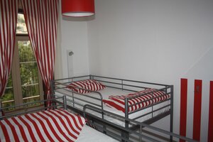Hostel 402 (Rua José Silva Ribeiro No:40), otel  Figueira da foz'dan