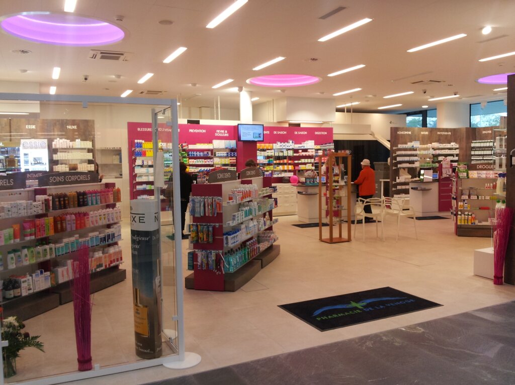 Alternatif tıp merkezleri Pharmacie de la Venoge, Vaud, foto