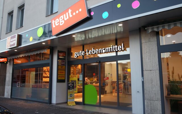Süpermarket Tegut... gute Lebensmittel, Fulda, foto