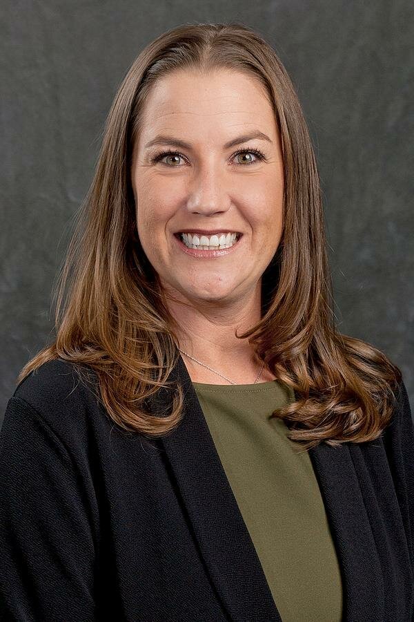 Yatırım fonu firmaları Edward Jones - Financial Advisor: Jennifer R Trosper, Arizona Eyaleti, foto