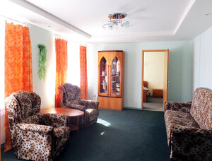 Vayenga (Lomonosova Street No:2), otel  Severomorsk'tan