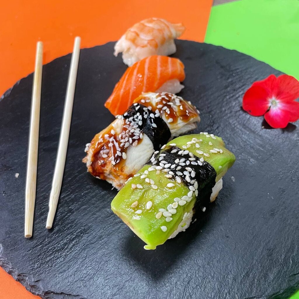 Suşi restoranı Sushi Tunec, Voljski, foto
