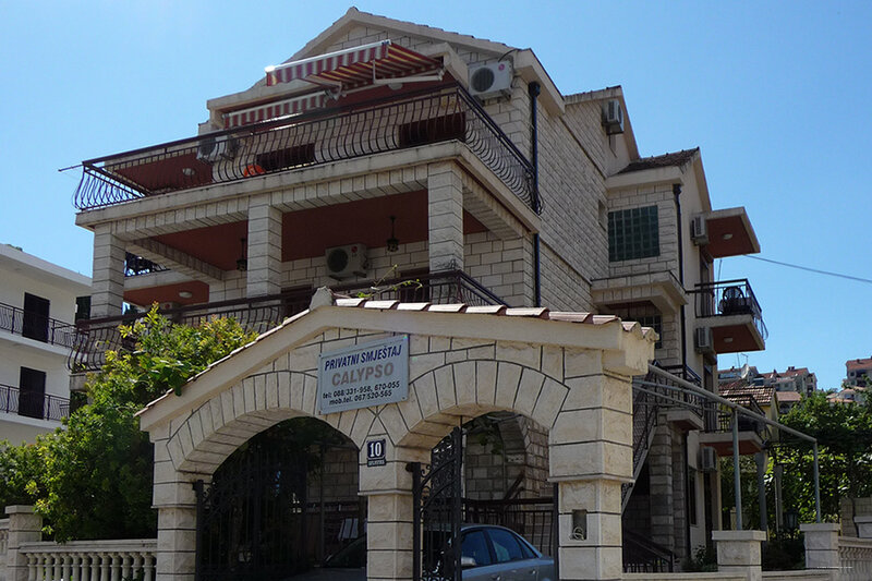 Otel Private Accomodation Calypso, Igalo, foto