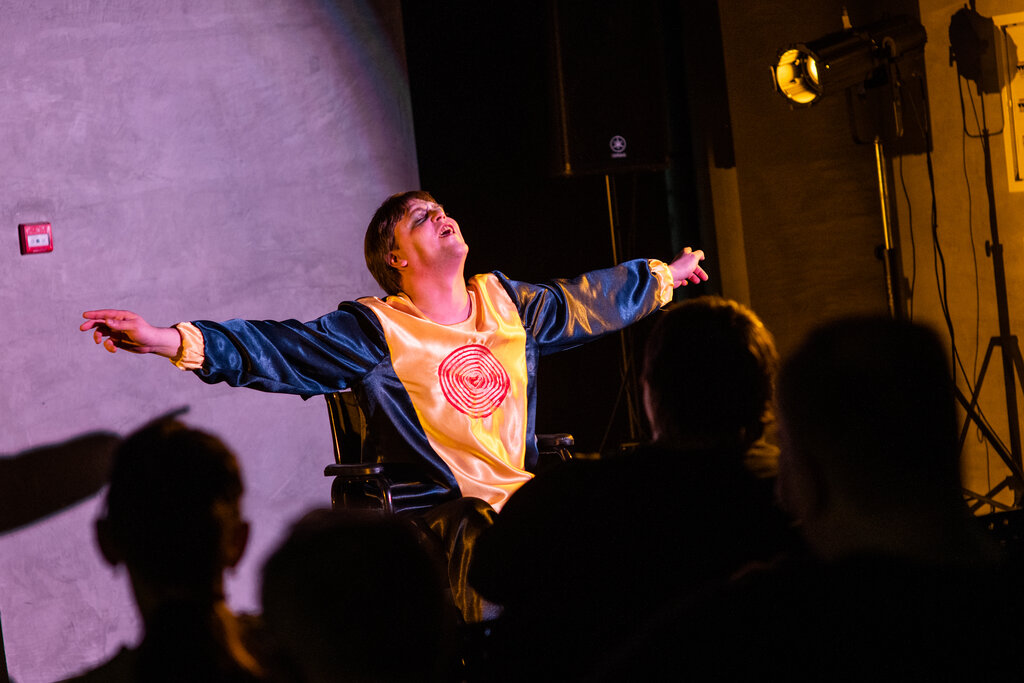 Tiyatrolar Puppet theater Lel, Hvalynsk, foto