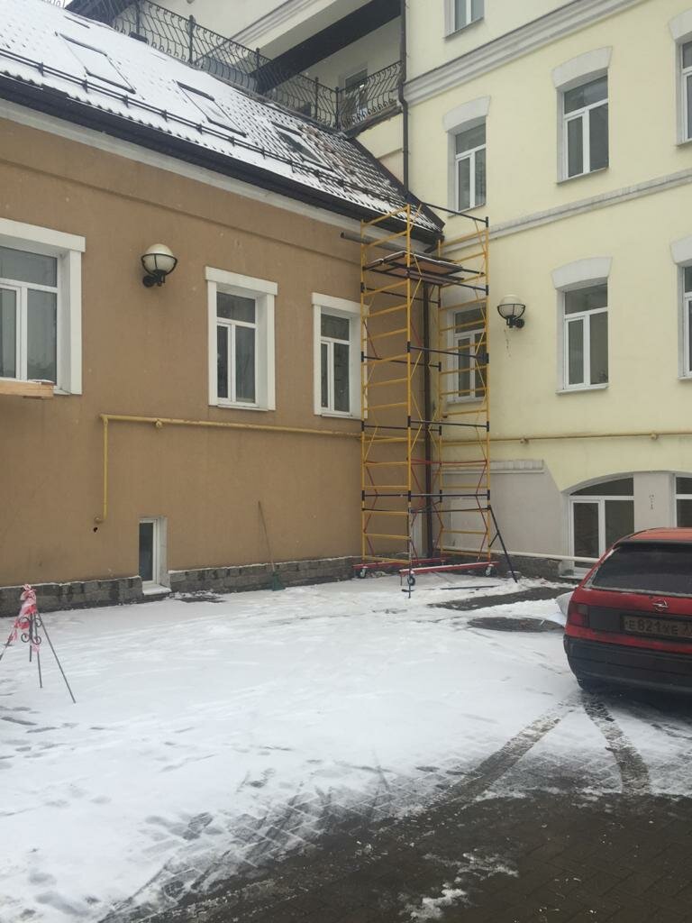 Yapı iskeleleri hizmetleri Rental Of Scaffolding, Koroliov, foto