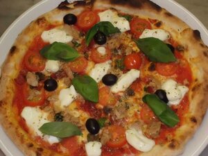 Passione Pizza da Angelo (Via Palermo No:37, Bolzano, la città di Bolzano), pizzacılar  Bolzano'dan