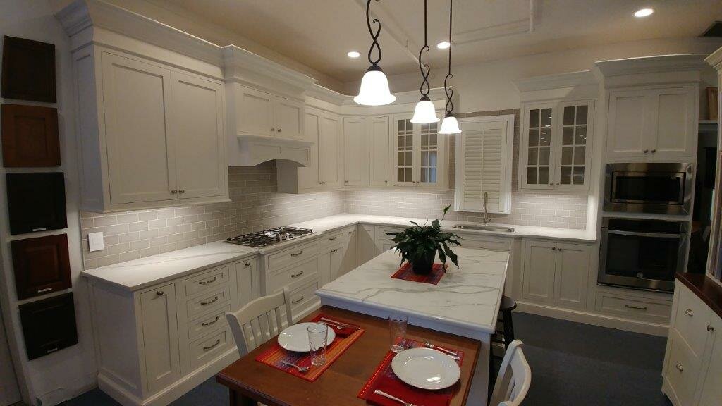 Ev mobilyası Connecticut Cabinet Distributors, Connecticut Eyaleti, foto