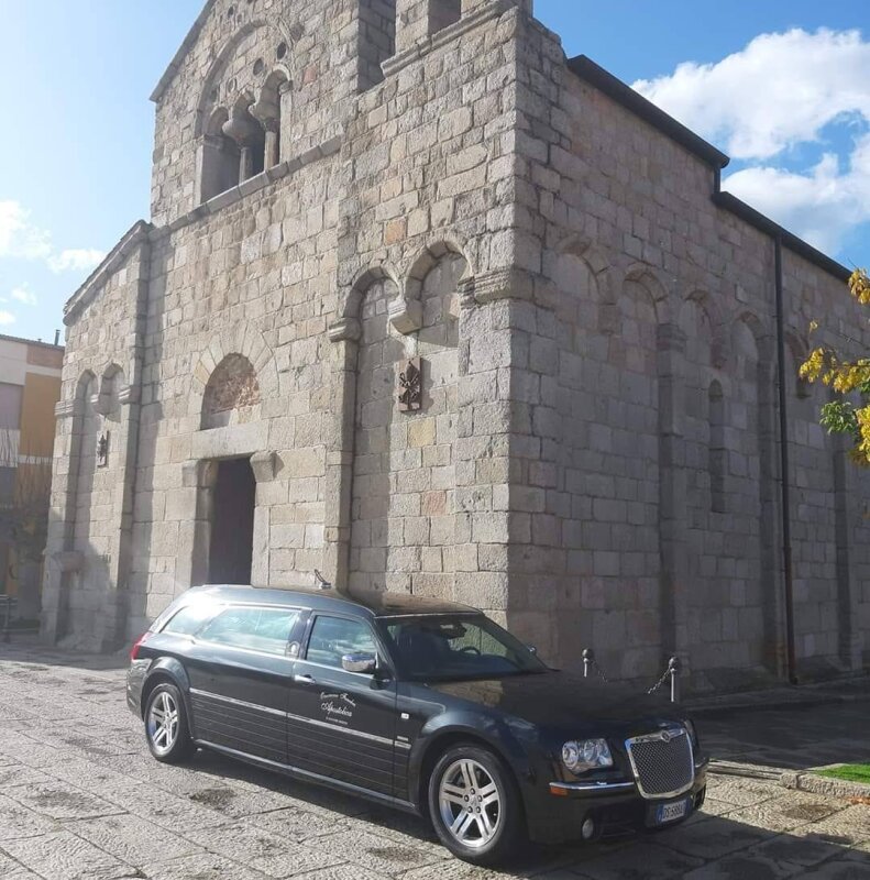 Cenaze hizmetleri Agenzia Funebre Apostolica, Sardunya, foto