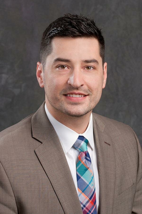 Yatırım fonu firmaları Edward Jones - Financial Advisor: Cody M Calabrese, Tigard, foto