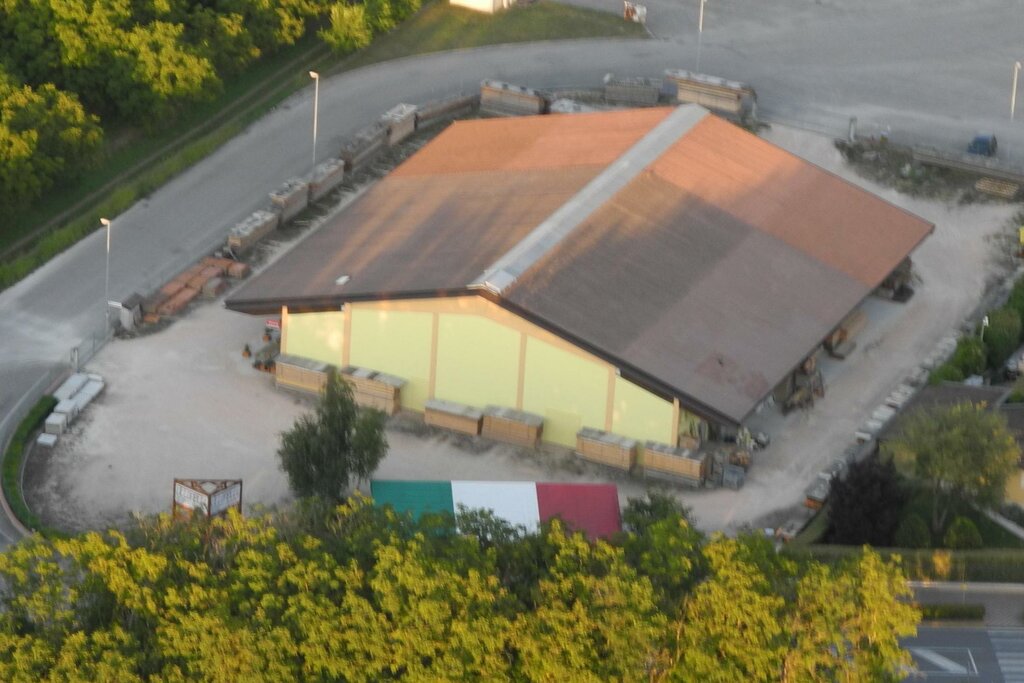 i̇nşaat malzemeleri toptan Ottonetti Legnami, Lombardiya, foto