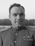 Владимиру Дмитриевичу Лавриненкову (No:90, derevnya Peresna), anıt levhası, anıt taş  Smolenskaya oblastından