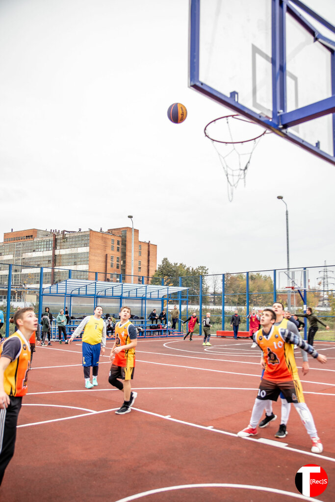 Spor alanı Центр Уличного Баскетбола, Tula, foto
