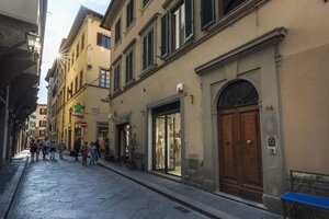 Porta Rossa Deluxe (Via Porta Rossa No:14, Florence), otel  Floransa'dan