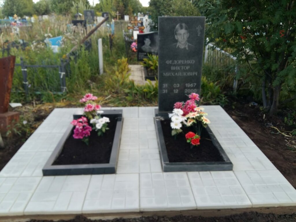 Heykel ve mezarlık taşı üreticileri Tatgranit 3, Naberejniye Çelny (Yar Çallı), foto