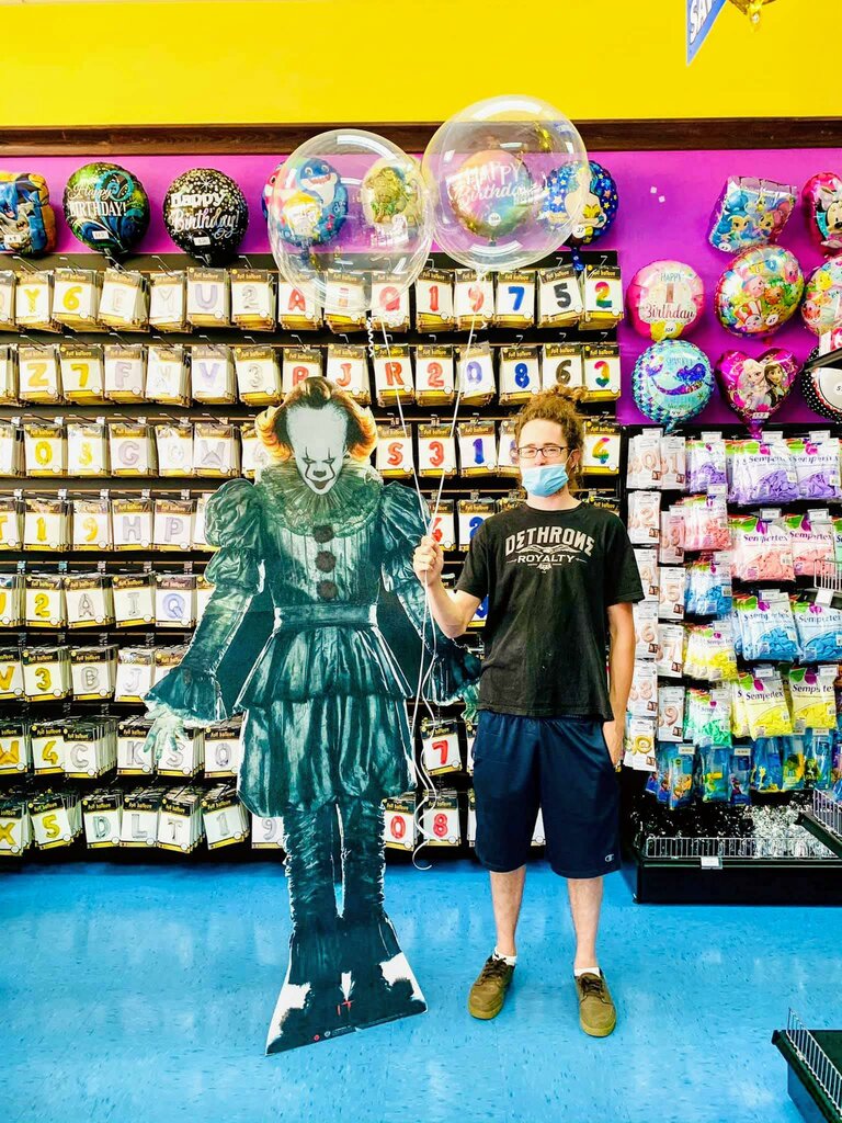 Yapay çam ağaçları ve süsleri Party Expo, Orlando, foto