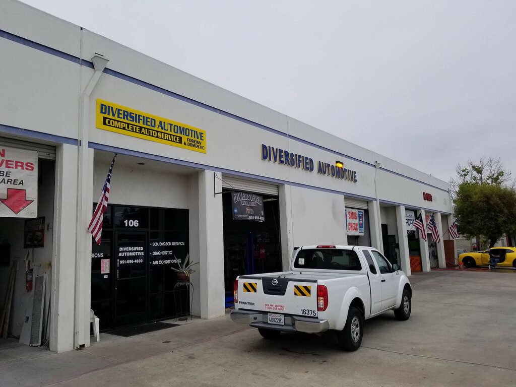 Express yağ değişim noktası Diversified Auto Repair, Murrieta, foto