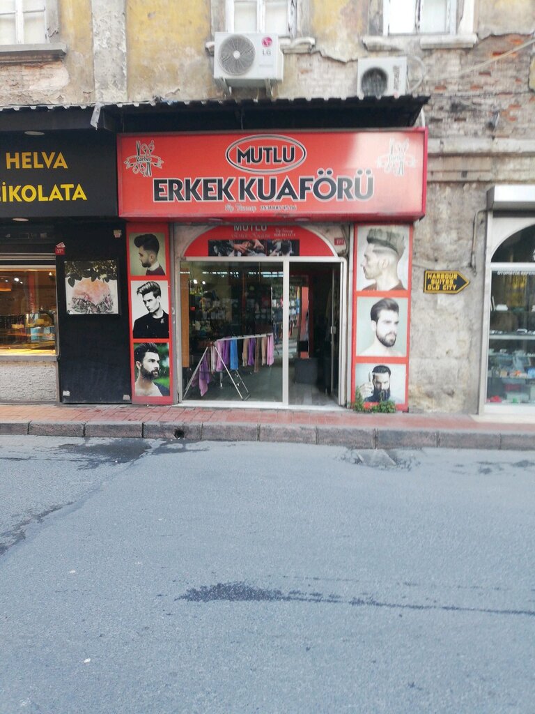 Kuaförler Mutlu Erkek Kuaförü, İstanbul, foto
