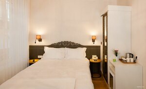 Hotel Pino Verde (İstanbul, Beyoğlu, Hüseyinağa Mah., Küçük Bayram Sok., 28), otel  İstanbul'dan