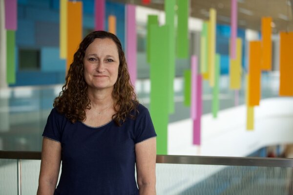 Çocuk poliklinikleri Michelle McMillan, Md, Faap, Ohio Eyaleti, foto