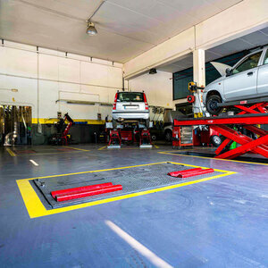 Rodi Motor Services (MANRESA, Carrer de Pons I Enrich, 42-44), otomobil servisi  Katalonya'dan
