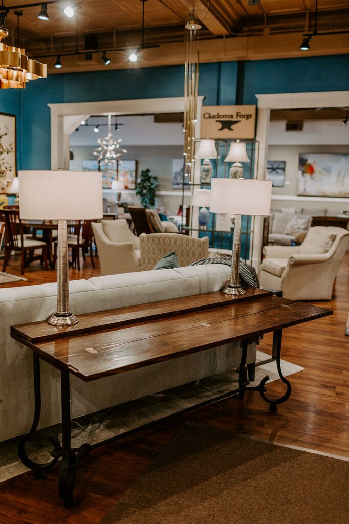 Aydınlatma teknolojileri Reid's Fine Furnishings, Virginia, foto