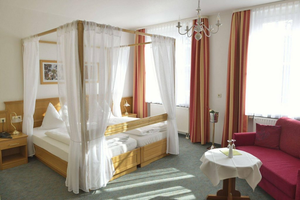Otel Land- und Golfhotel Alte Fliegerschule, Thüringen, foto