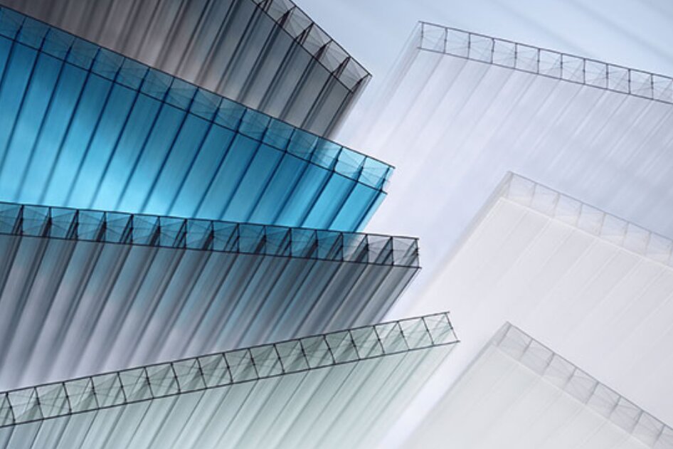 Pleksiglas, polikarbonat Polylayer LLC, Saint‑Petersburg, foto