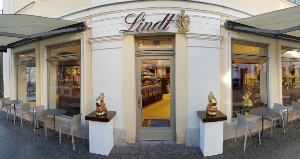 Kuruyemiş, atıştırmalık, kuru meyve Lindt Boutique Potsdam, Potsdam, foto