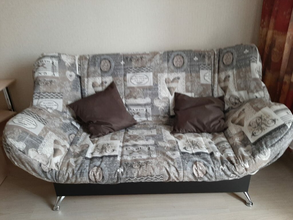 Koltuk takımı mağazaları Divany ot Ani i Vani, Novosibirsk, foto