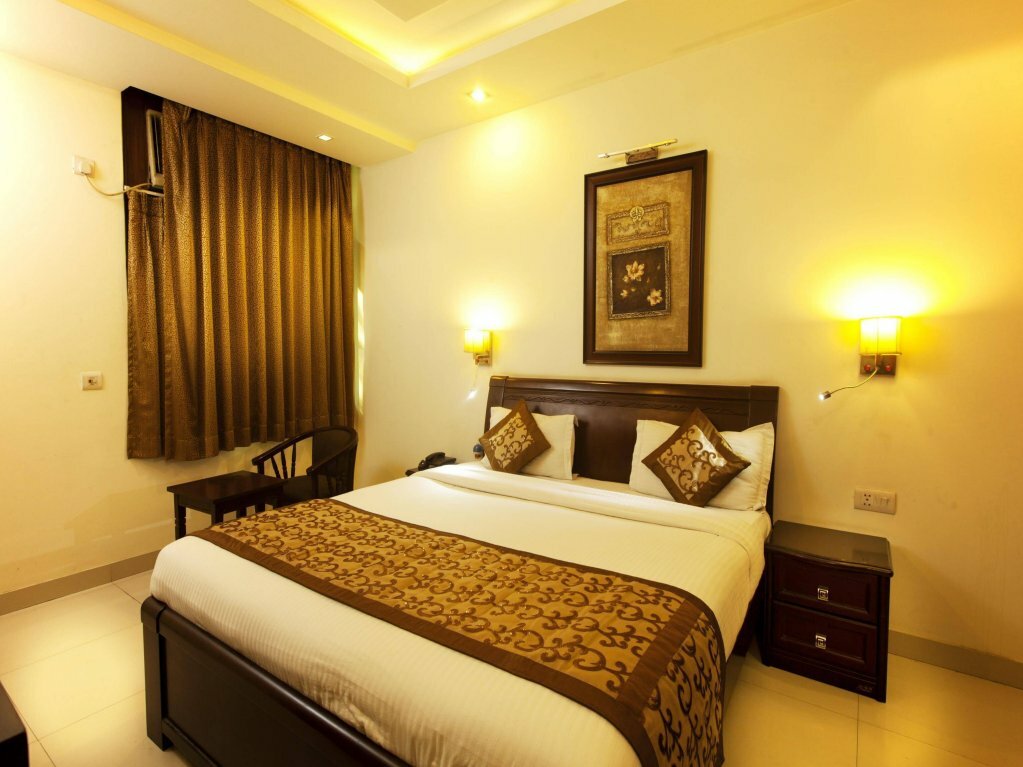 Otel Ahuja Residency Cyber City II, , foto