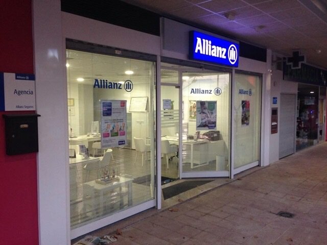 Sigorta şirketleri Allianz Zaragoza Mayayo Blasco S. L. Seguros e Inversiones, Zaragoza, foto