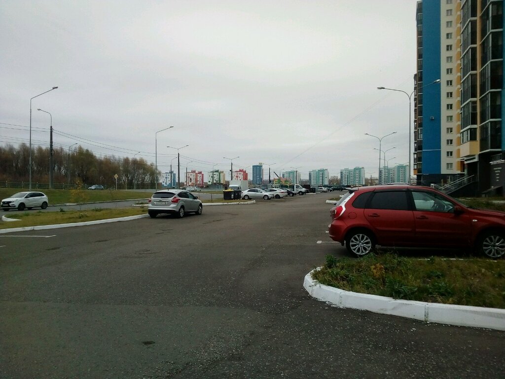 Otoparklar Парковка, Saransk, foto