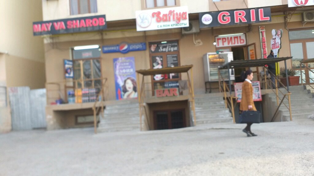Alkollü içecekler May va Sharob, Buhara, foto