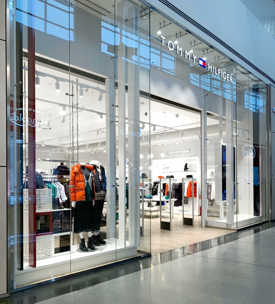 Giyim mağazası Tommy Hilfiger, Himki, foto