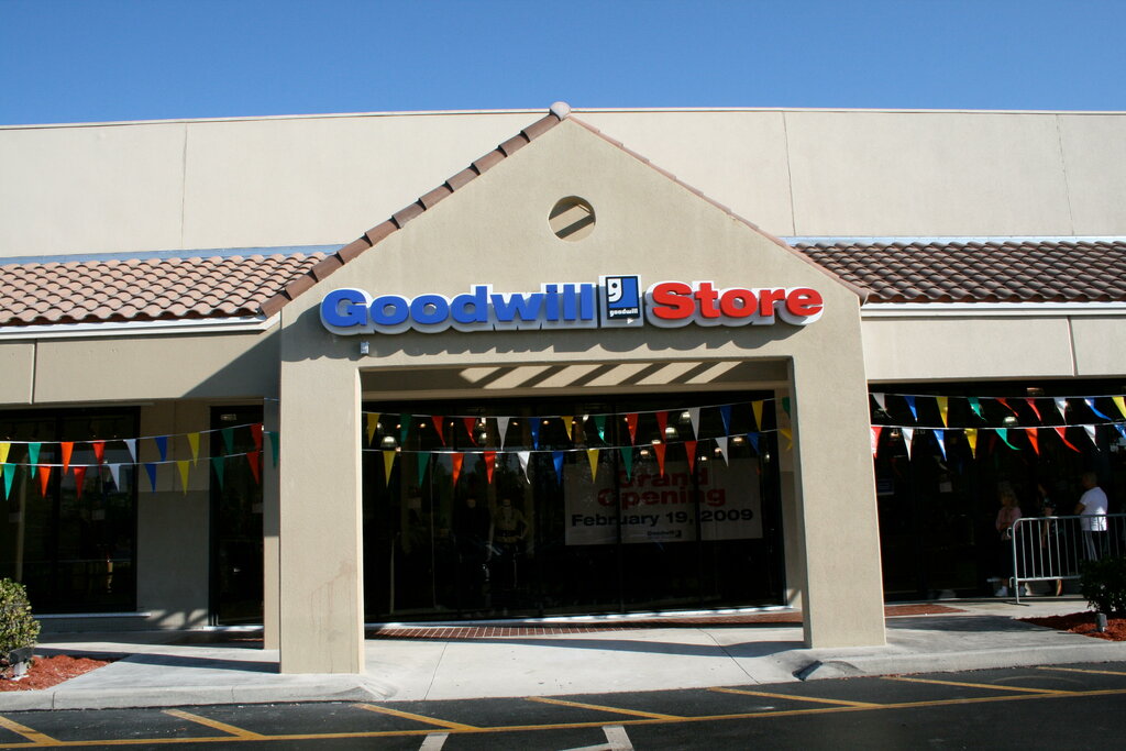 Antikacı dükkanları Goodwill - Coral Springs, Coral Springs, foto