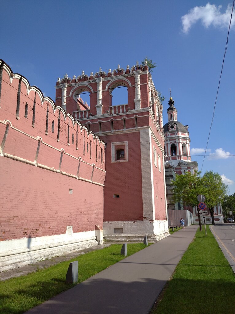 Turistik yerler Вторая башня западной стены, Moskova, foto