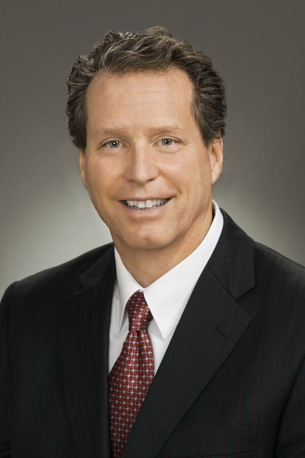 Yatırım fonu firmaları Edward Jones - Financial Advisor: Jim Henty, Aams™, New York Eyaleti, foto