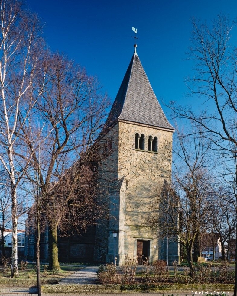 Dini dernekler Ev. St. -Victor-Kirche - Ev. Kirchengemeinde St. Victor Herringen, Hamm, foto