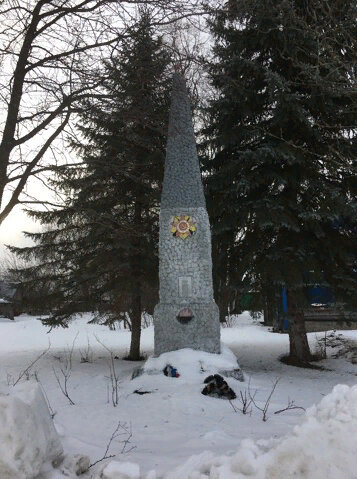 Anıt, heykel Обелиск погибшим воинам, Nijegorodskaya oblastı, foto