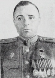 Anıt levhası, anıt taş Григорьеву Илье Леоновичу, Tverskaya oblastı, foto