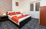 Апартаменты Пять Звёзд на Маяковского (Mayakovskogo Street No:11), otel  Surgut'tan