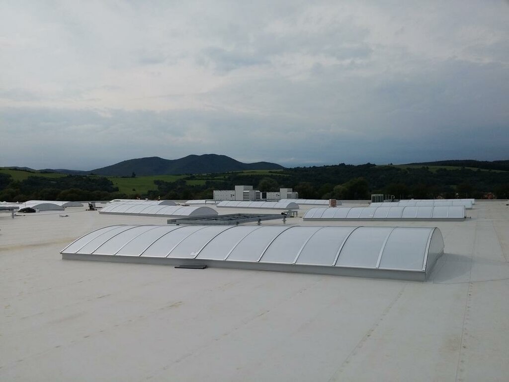 Çatı ve çatı materyalleri Izolgroup S. R. O., Ziar nad Hronom, foto