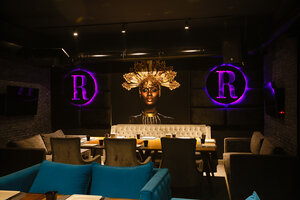 Rich Villa (Erimbetov kóshesi No:159), restoran  Çimkent'ten (Şımkent'ten)