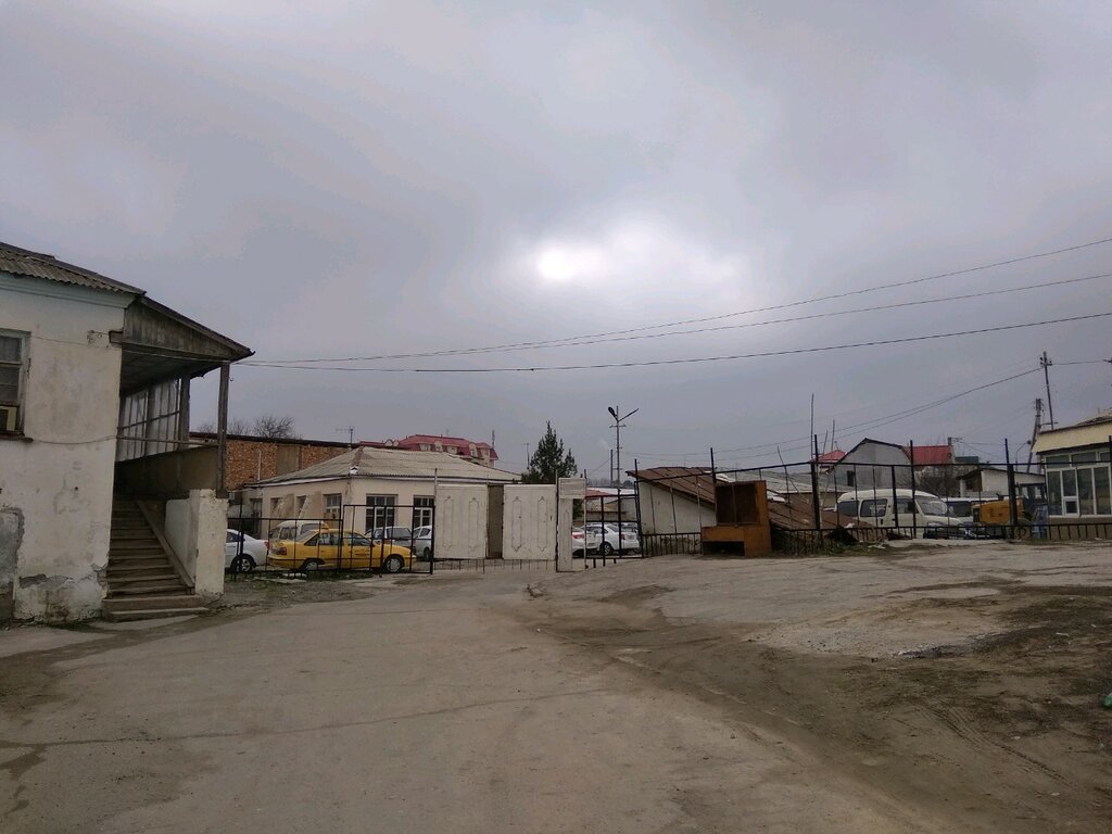 Yediemin otoparkları Impound Lot, Semerkant, foto