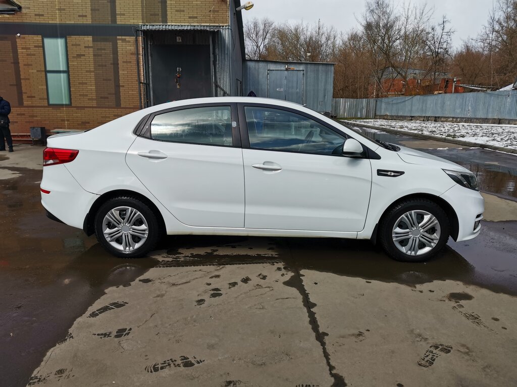 Oto kiralama Avtoprokat Reno24, Moskova, foto