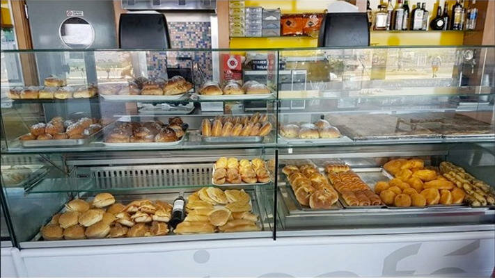 Otogaz dolum istasyonu Eni Cafe' F. lli Catania, Sicilya, foto