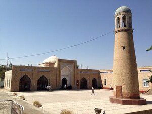 Мечеть Абдуллохон (Sughd Province, İsfere İlçesi, selo Navgilem), cami  Suğd (Sogd) ilinden