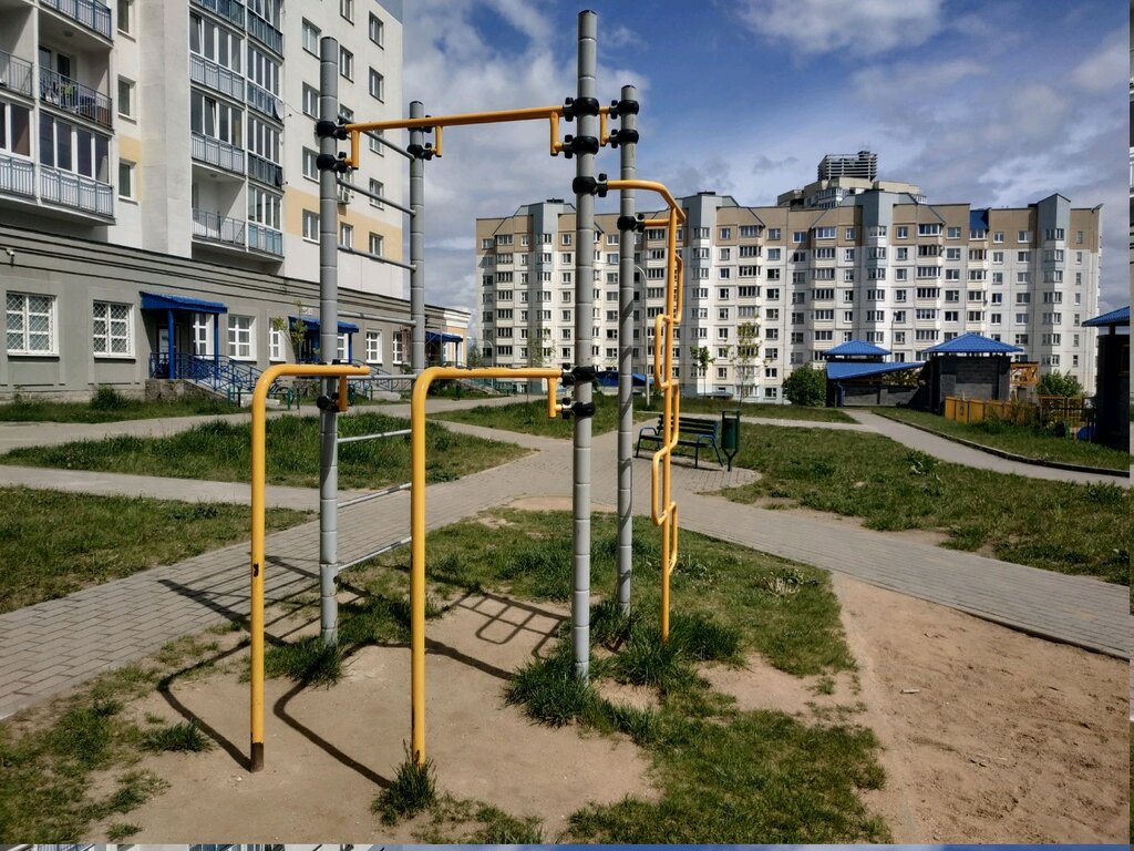 Spor alanı Спортплощадка, воркаут, Minsk, foto